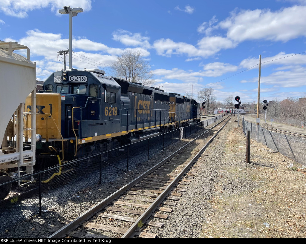 CSX 6205 & 6219